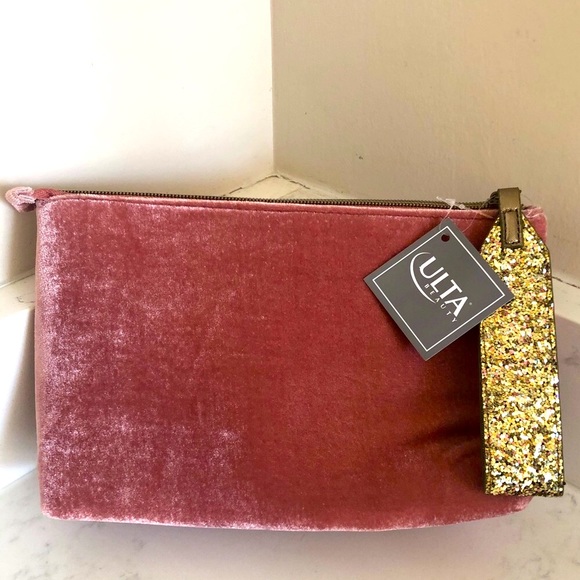 Ulta Beauty | Makeup | 8x Ulta New Ulta Items In Rosy Pink Velvet Bag ...